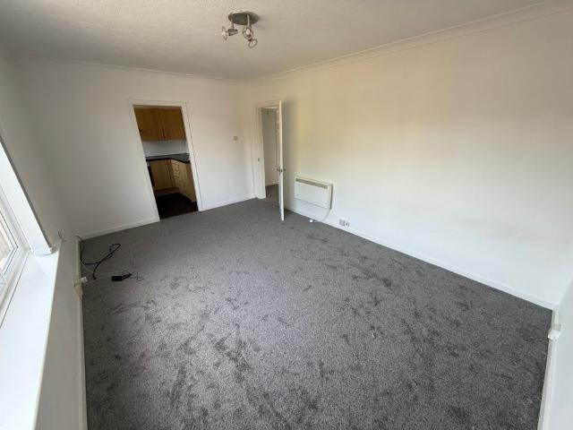 Lowther Court, Manchester