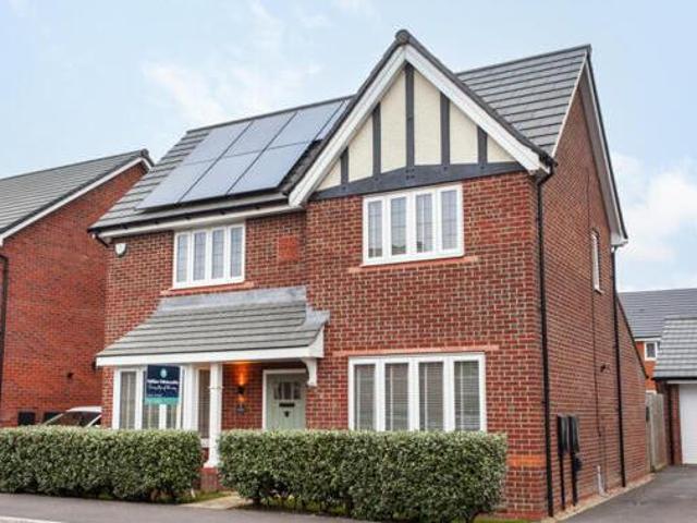 Lowton, Oak Green Road, Warrington, 4 Bedroom Detached