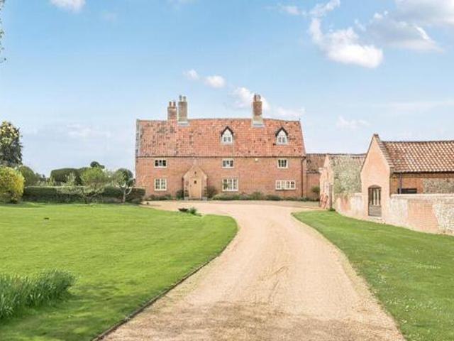 Low Common, Deopham, 5 Bedroom Farm