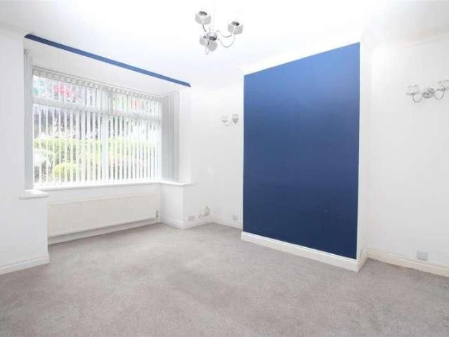 Low Ash Grove, Shipley, BD18