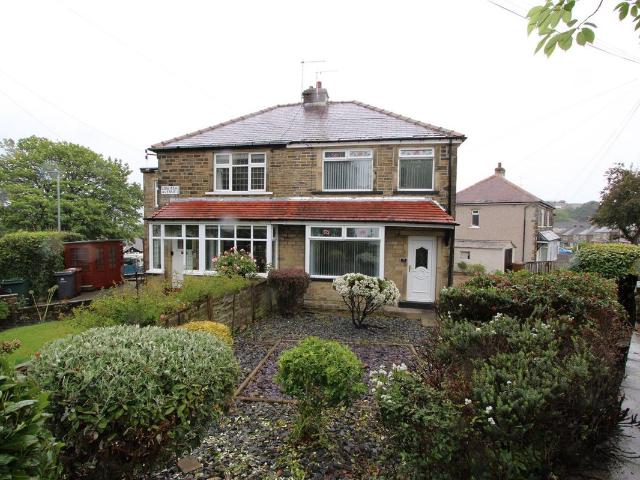 Low Ash Grove, Shipley BD18, 3 bed semi detached house to rent, £995 pcm | PrimeLocation