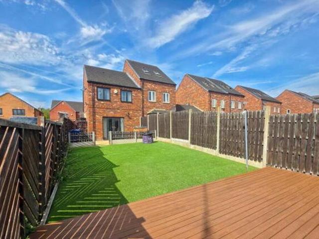 Low Folds, Barnsley, 3 Bedroom Semi detached