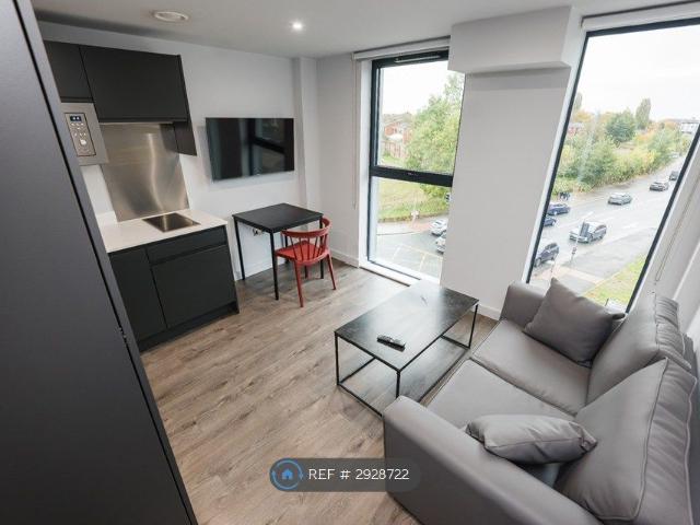 Low Hill, Liverpool L6, Studio to rent, £620 pcm | PrimeLocation