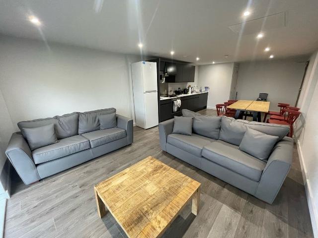 Low Hill, Liverpool L6, Room to rent, £550 pcm | PrimeLocation