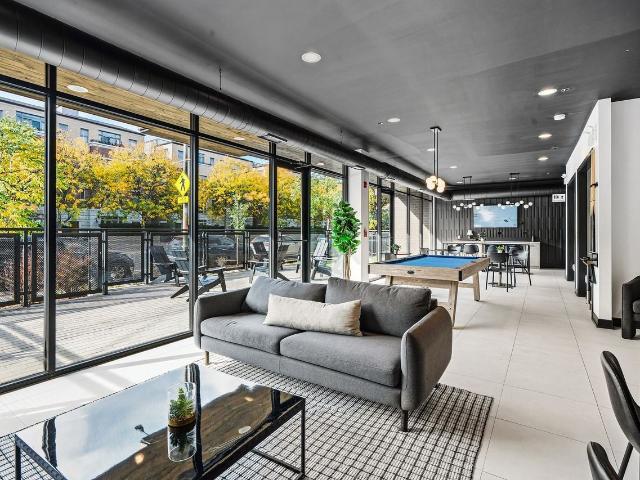 Low Line Commons 1 Bedroom Apartment for Rent at 3431 N Ashland Ave, Chicago, IL 60657 Lakeview