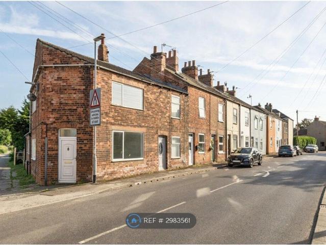 Low St, Goole DN14, 2 bed end terrace house to rent, £850 pcm | PrimeLocation
