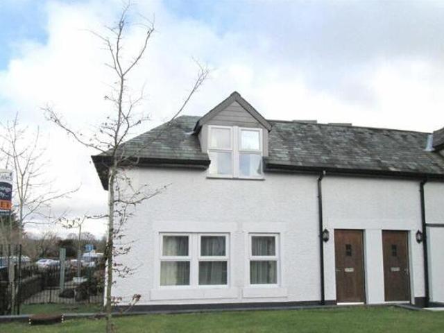 Low Road, Brigham, 2 Bedroom Cottage