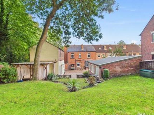 Low Road, Conisbrough, 5 Bedroom Semi detached