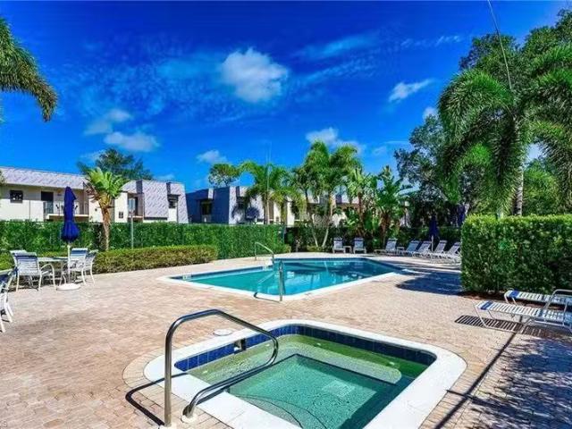 Low Rise 1 3 NAPLES, FL 1537 Oyster Catcher Pt #1537