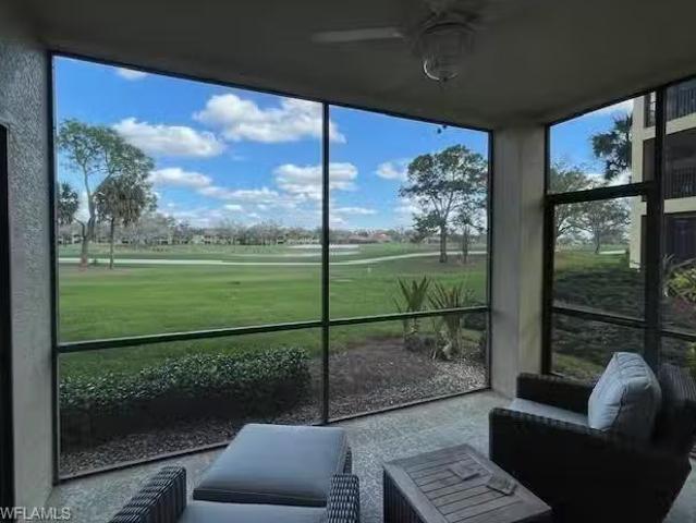 Low Rise 1 3 NAPLES, FL 200 Vintage Cir #D105