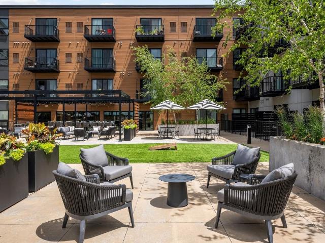 Lowa46 2 Bedroom Apartment for Rent at 4621 Snelling Ave, Minneapolis, MN 55406 Hiawatha