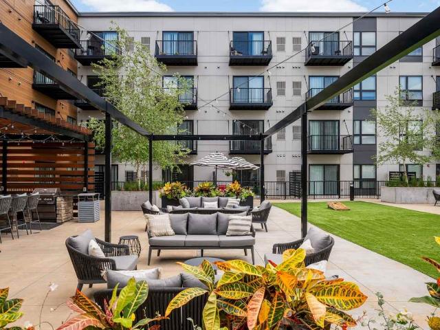Lowa46 2 Bedroom Apartment for Rent at 4621 Snelling Ave, Minneapolis, MN 55406 Hiawatha
