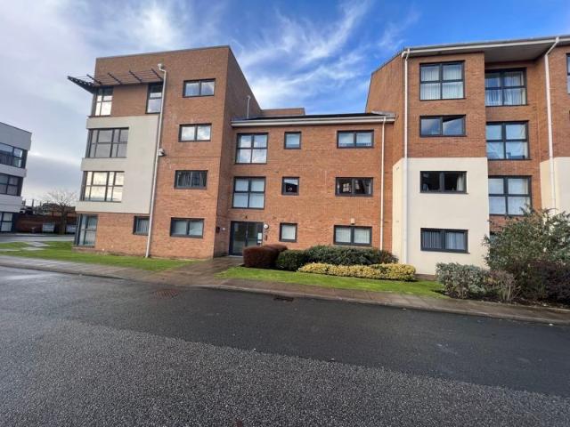 Lowbridge Court, Liverpool L19, 2 bed flat to rent, £800 pcm | PrimeLocation