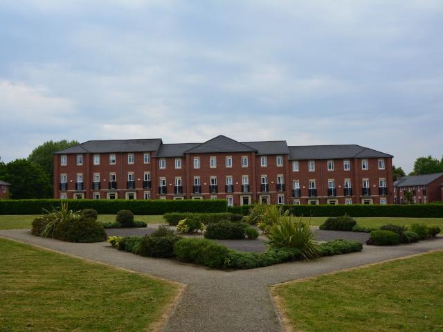 Lowbridge Walk, Claremont, Bilston WV14, 2 bed flat to rent, £950 pcm | PrimeLocation