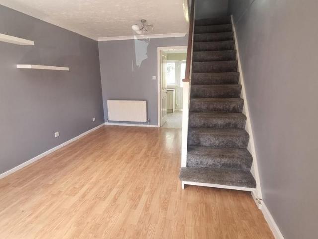 Lowdell Close, Yiewsley, West. 2 bed terraced house to rent £1,900 pcm £438 pw
