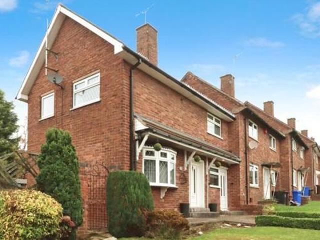 Lowedges Drive, Sheffield, 3 Bedroom End