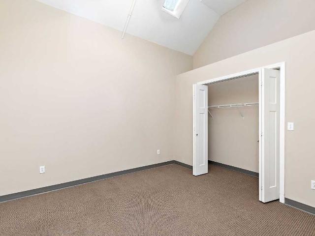 Lowell School Lofts 2 Bedroom Apartment for Rent at 1040 Orville Ave, Kansas City, KS 66102 Riverview