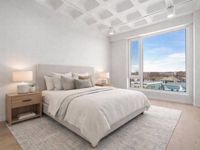 Lowell St Unit,somerville, Condo For Sale