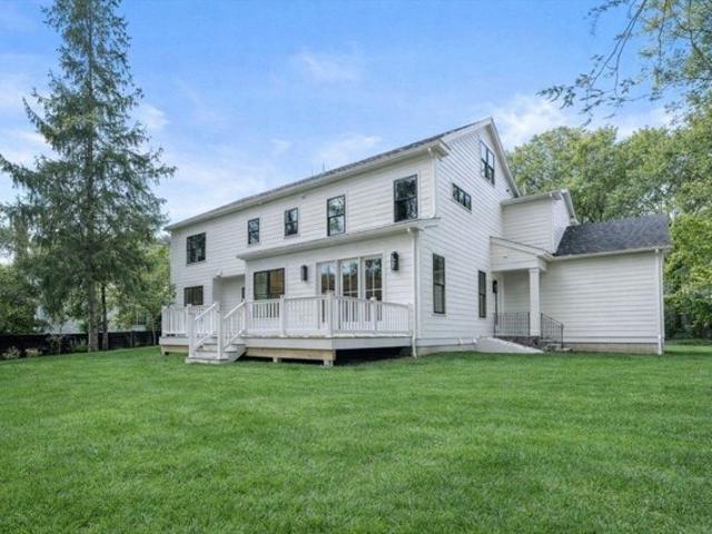 Lowell Rd, Wellesley, Home For Sale