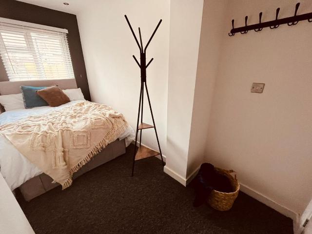 Lowestoft Road, Watford WD24, Room to rent, £750 pcm | PrimeLocation