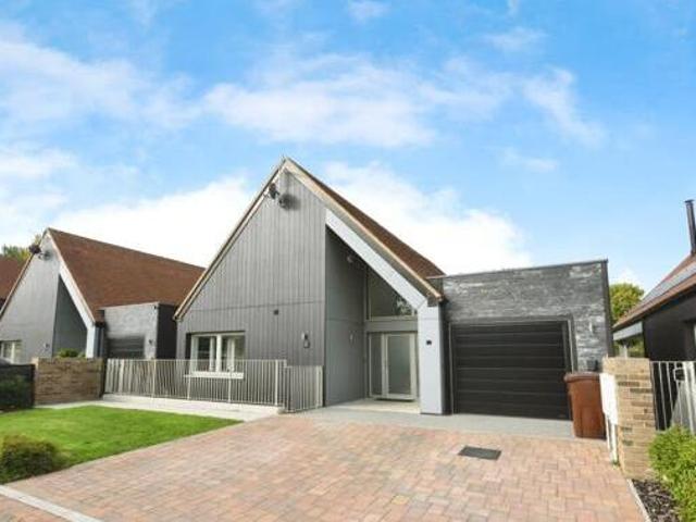 Lower Wimbush Road, Little Waltham, 4 Bedroom Detached