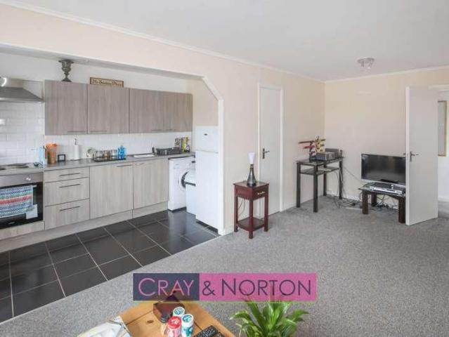 Lower Addiscombe Road, Addiscombe, CR0