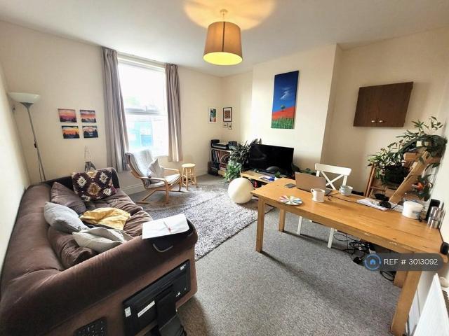 Lower Ashley Road, Bristol, BS2 3 bed maisonette to rent £2,100 pcm £485 pw