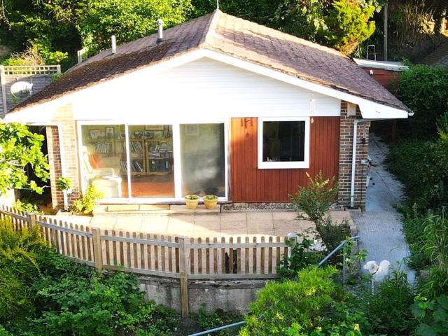 Lower Bourne, Farnham GU10, 3 bed detached house to rent, £2,695 pcm | PrimeLocation