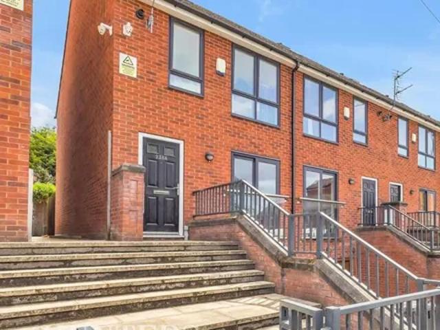 Lower Broughton Road, Salford, M7 2HZ, United Kingdom | 4 bed townhouse for rent #140654999 | Rentberry