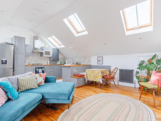 Lower Clapton Road, London E5, 1 bed flat to rent, £2,400 pcm | PrimeLocation