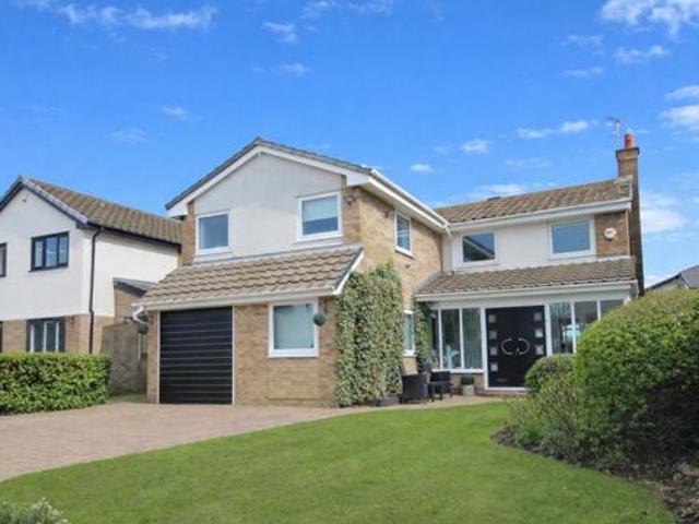 Lower Croft, Whitefield, 4 Bedroom Detached