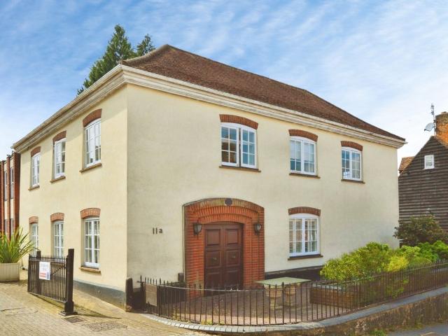 Lower Dagnall Street, St Albans AL3, 2 bed flat to rent, £1,850 pcm | PrimeLocation