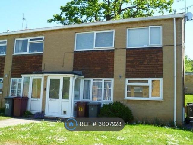 Lower Elmstone Drive, Reading RG31, 2 bed maisonette to rent, £1,400 pcm | PrimeLocation