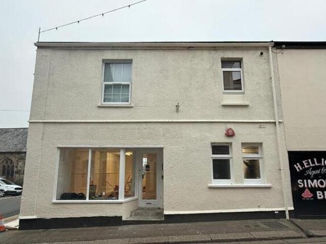 Lower Fore Street, Saltash, High Street Retail