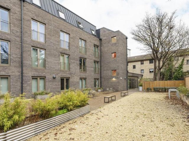 Lower Gilmore Place, Edinburgh EH3 Studio to rent £1,560 pcm £360 pw
