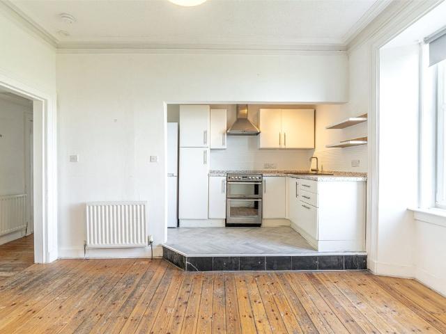 Lower Granton Road, Edinburgh EH5, 2 bed flat to rent, £1,250 pcm | PrimeLocation