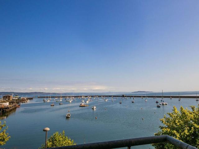 Lower Granton Road, Trinity, Edinburgh EH5, 2 bed flat to rent, £1,750 pcm | PrimeLocation
