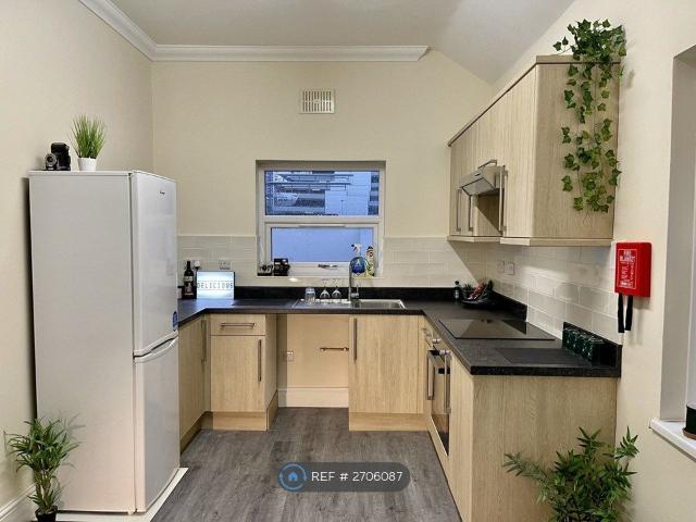 Lower Holyhead Road, Coventry CV1, Room to rent, £575 pcm | PrimeLocation
