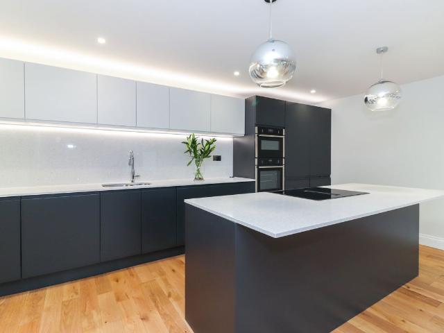 Lower House, Gerrards Cross SL9, 2 bed flat to rent, £2,300 pcm | PrimeLocation