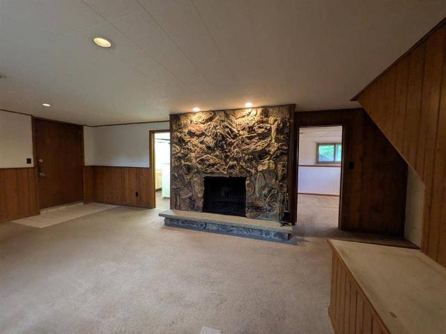 Lower level suite