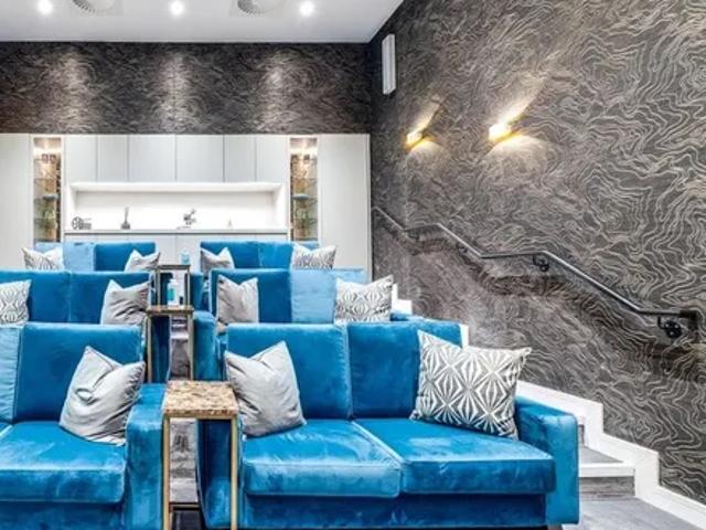Lower Loveday Street, Birmingham, B4 6FX, United Kingdom | 3 bed apartment for rent #137468965 | Rentberry