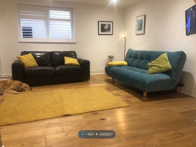 Lower Market Street, Hove BN3, 2 bed flat to rent, £2,200 pcm | PrimeLocation