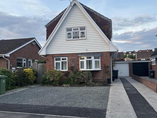 Lower Marsh Road, Warminster, United. 3 bed detached house to rent £1,850 pcm £427 pw