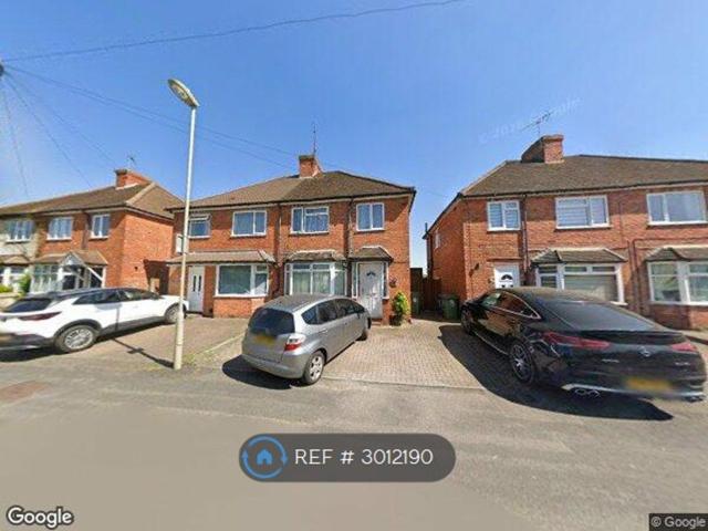 Lower Newport Road, Aldershot GU12, 3 bed semi detached house to rent, £1,800 pcm | PrimeLocation