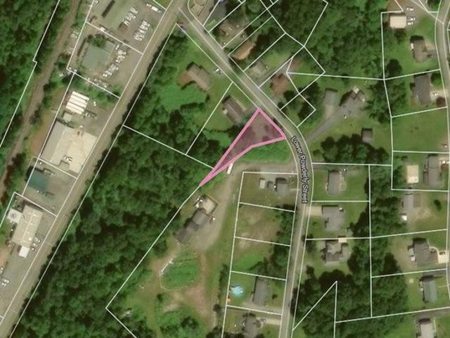Lower Powderly St, Carbondale, PA 18407