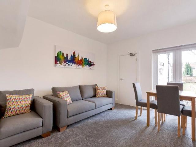Lower Regent Street, Beeston, Nottingham, Nottinghamshire NG9, 4 bed shared accommodation to rent, £1,907 pcm | PrimeLocation