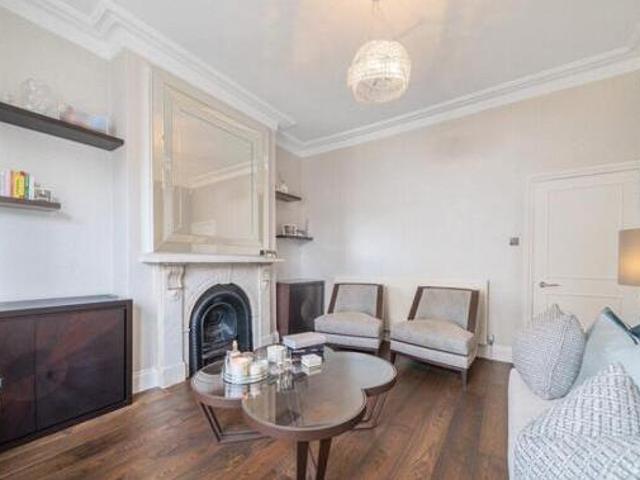 Lower Richmond Road, London, 1 Bedroom Flat