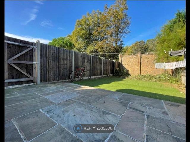 Lower Road, Bromley BR5, Room to rent, £988 pcm | PrimeLocation