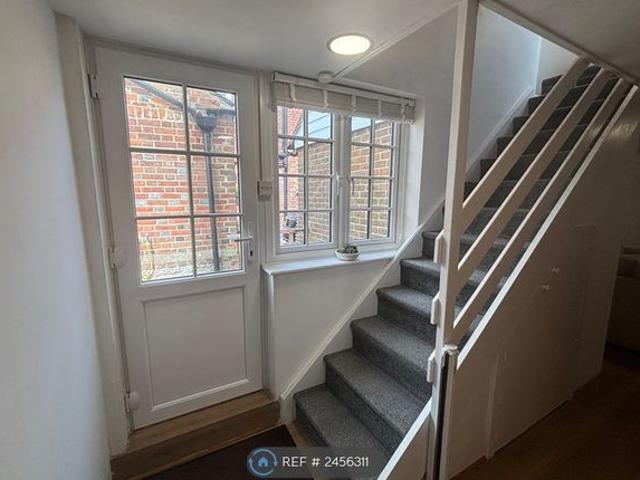 Lower Road, East Farleigh ME15, studio to rent 69999342 | PrimeLocation