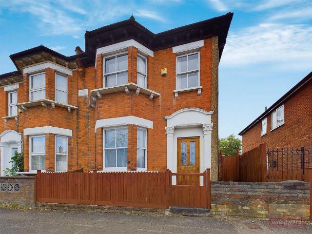 Lower Road, Harrow HA2, 3 bed property to rent, £2,200 pcm | PrimeLocation